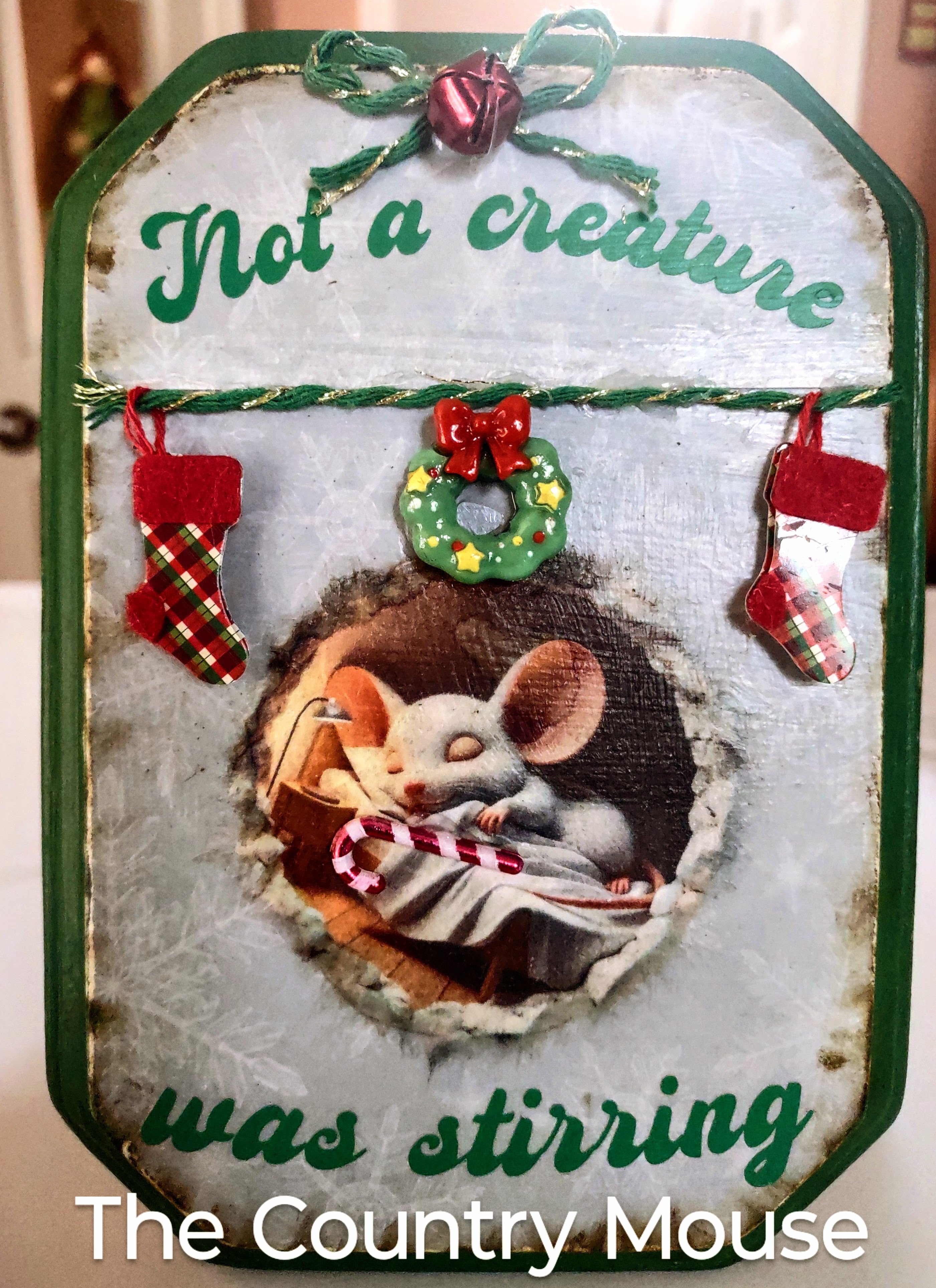 Not a Creature was Stirring – The Country Mouse